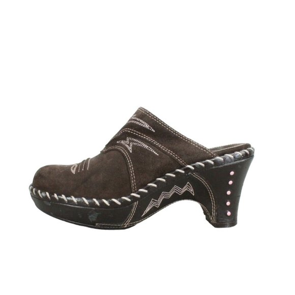 Sonora | Shoes | Sonora Brown Suede Embroidered Western Slip On Heel ...